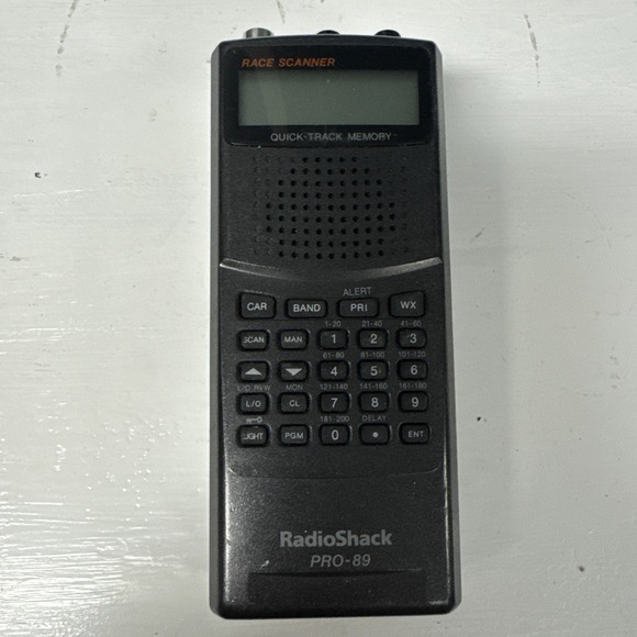 Portable Audio & Video | Radioshack Pro89 20 Channel Handheld Race ...